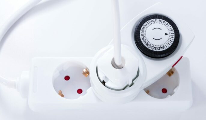 How to set timer for light?